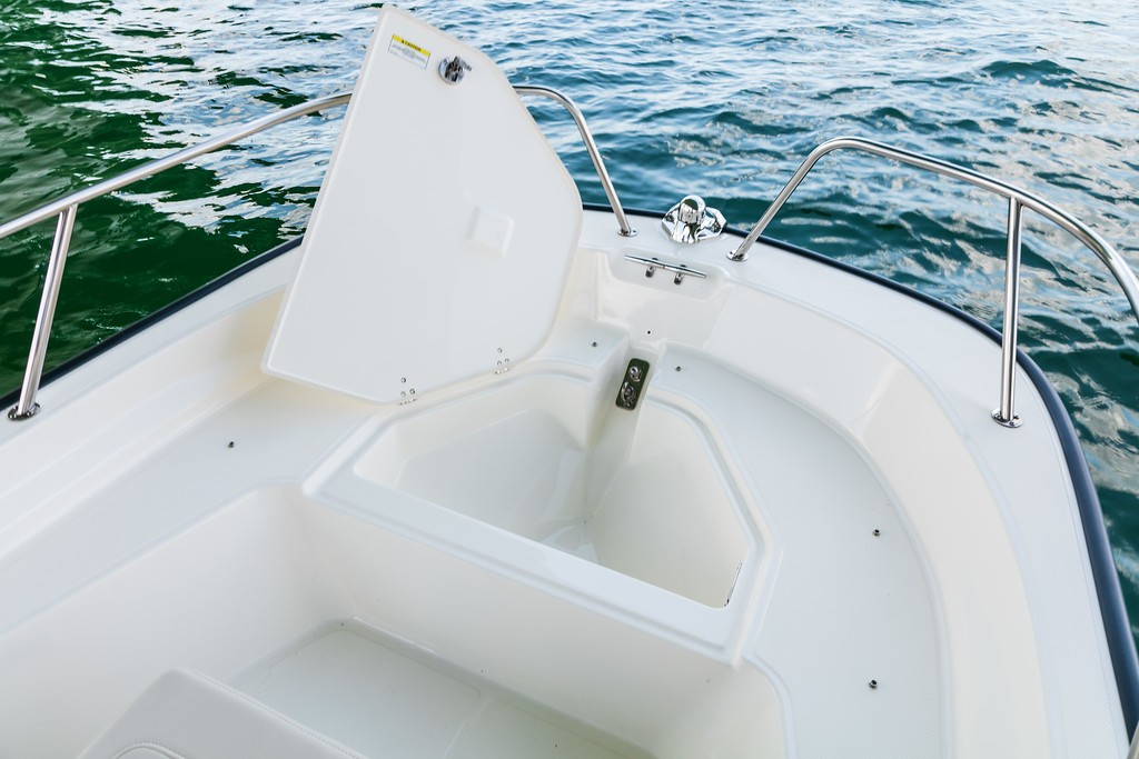 ΣΚΑΦΟΣ BOSTON WHALER 150 MONTAUK - Mardanis Marine